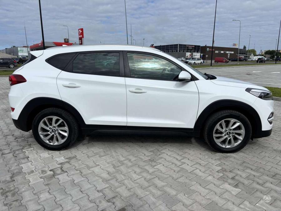 Hyundai Tucson 2017 Tauragė, ar dzinēja tilpumu 1.69 L un nobraukumu 197 tūkst. km par 10700 €, foto 5 vietnē AUTOMOTO.COM.LV
