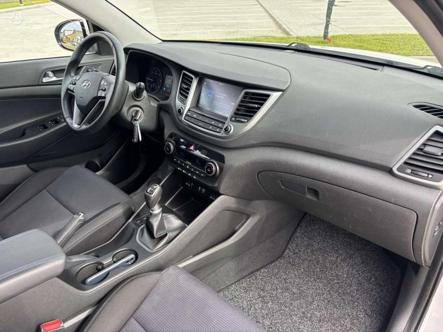 Hyundai Tucson 2017 Tauragė, ar dzinēja tilpumu 1.69 L un nobraukumu 197 tūkst. km par 10700 €, foto 11 vietnē AUTOMOTO.COM.LV