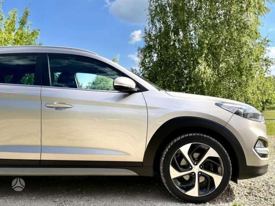Hyundai Tucson 2017 Šauļi, ar dzinēja tilpumu 1.69 L un nobraukumu 211 tūkst. km par 14450 €, foto 9 vietnē AUTOMOTO.COM.LV