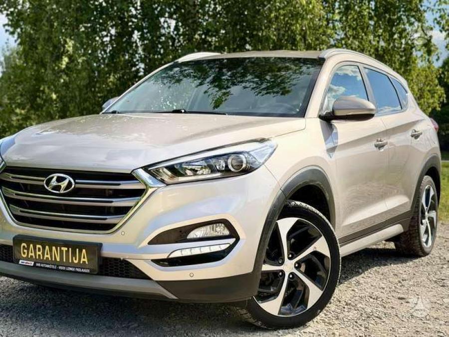 Hyundai Tucson 2017 in Siauliai, with an engine capacity of 1.69 L and mileage of 211 thousand km for 14450 €, photo 17 on AUTOMOTO.COM.LV