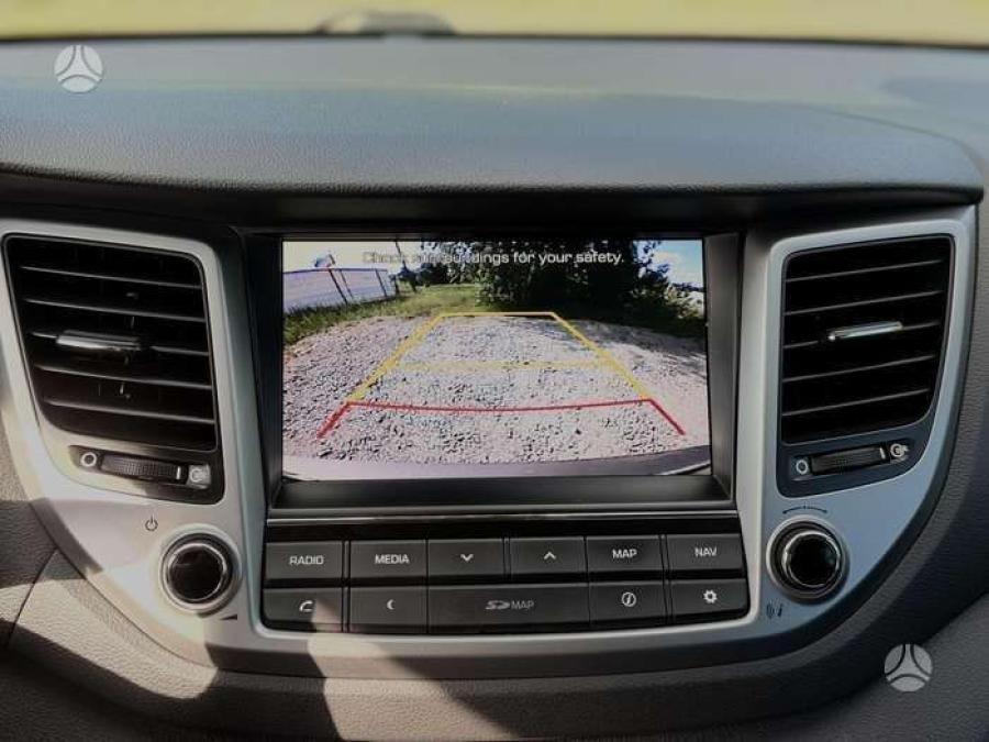 Hyundai Tucson 2017 in Siauliai, with an engine capacity of 1.69 L and mileage of 211 thousand km for 14450 €, photo 33 on AUTOMOTO.COM.LV