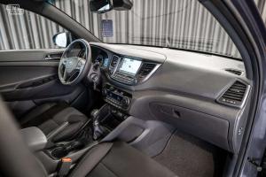Hyundai Tucson 2018 in Marijampole, with an engine capacity of 1.60 L and mileage of 252 thousand km for 11450 €, photo 33 on AUTOMOTO.COM.LV