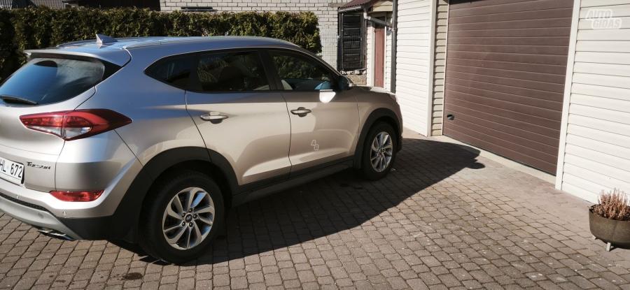 Hyundai Tucson 2018 in Silale, with an engine capacity of 1.60 L and mileage of 161 thousand km for 11400 €, photo 4 on AUTOMOTO.COM.LV