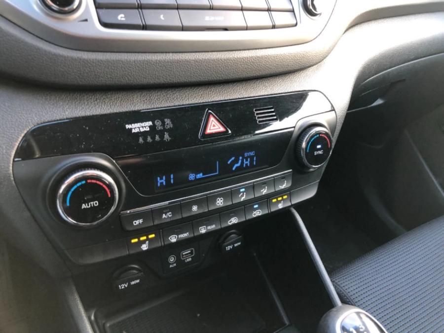 Hyundai Tucson 2018 in Riga, with an engine capacity of 1.70 L and mileage of 269 thousand km for 12950 €, photo 17 on AUTOMOTO.COM.LV