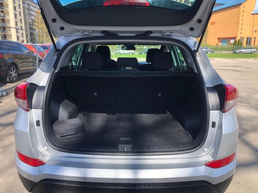 Hyundai Tucson 2018 in Riga, with an engine capacity of 1.70 L and mileage of 269 thousand km for 12950 €, photo 23 on AUTOMOTO.COM.LV