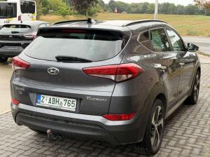 Hyundai Tucson 2018 in Kaunas, with an engine capacity of 1.69 L and mileage of 269 thousand km for 11990 €, photo 5 on AUTOMOTO.COM.LV