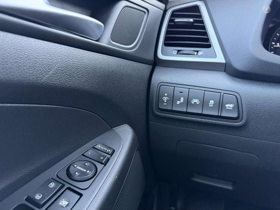 Hyundai Tucson 2018 Kauņa, ar dzinēja tilpumu 1.69 L un nobraukumu 272 tūkst. km par 11990 €, foto 48 vietnē AUTOMOTO.COM.LV