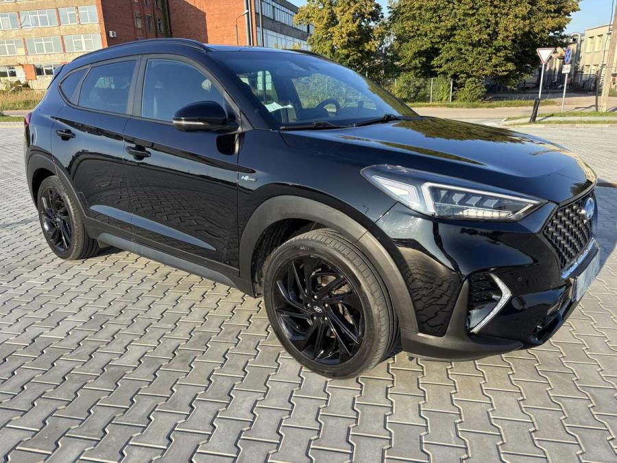 Hyundai Tucson 2019 in Taurage, with an engine capacity of 1.60 L and mileage of 97 thousand km for 15500 €, photo 1 on AUTOMOTO.COM.LV