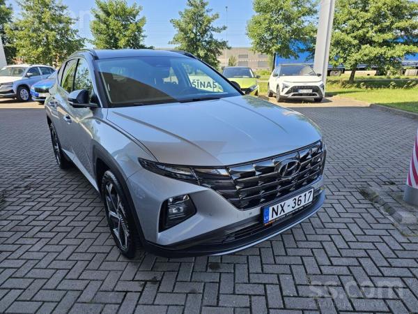 Hyundai Tucson 2021 in Liepaja, with an engine capacity of 1.60 L and mileage of 77 thousand km for 21250 €, photo 1 on AUTOMOTO.COM.LV