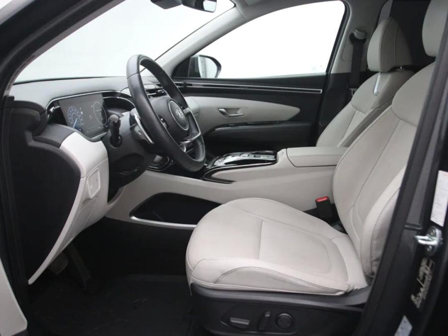Hyundai Tucson 2021 in Vilnius, with an engine capacity of 1.60 L and mileage of 27 thousand km for 25699 €, photo 5 on AUTOMOTO.COM.LV