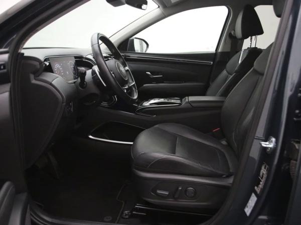 Hyundai Tucson 2021 in Vilnius, with an engine capacity of 1.60 L and mileage of 186 thousand km for 20699 €, photo 4 on AUTOMOTO.COM.LV