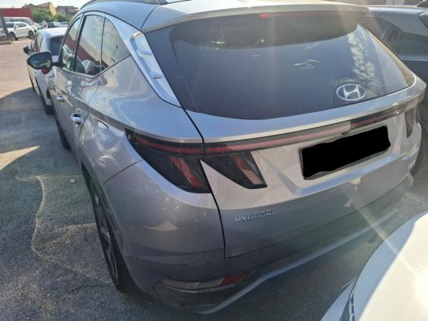 Hyundai Tucson 2021 in Kaunas, with an engine capacity of 1.60 L and mileage of 130 thousand km for 22000 €, photo 5 on AUTOMOTO.COM.LV