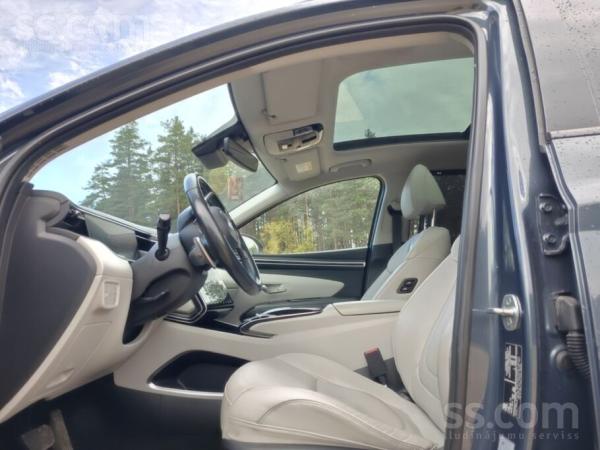 Hyundai Tucson 2021 Ogre vietnē Hyundai Tucson 2021 Ogre, ar dzinēja tilpumu 1.60 L un nobraukumu 85 tūkst. km par 26000 €, foto 6 vietnē AUTOMOTO.COM.LV
