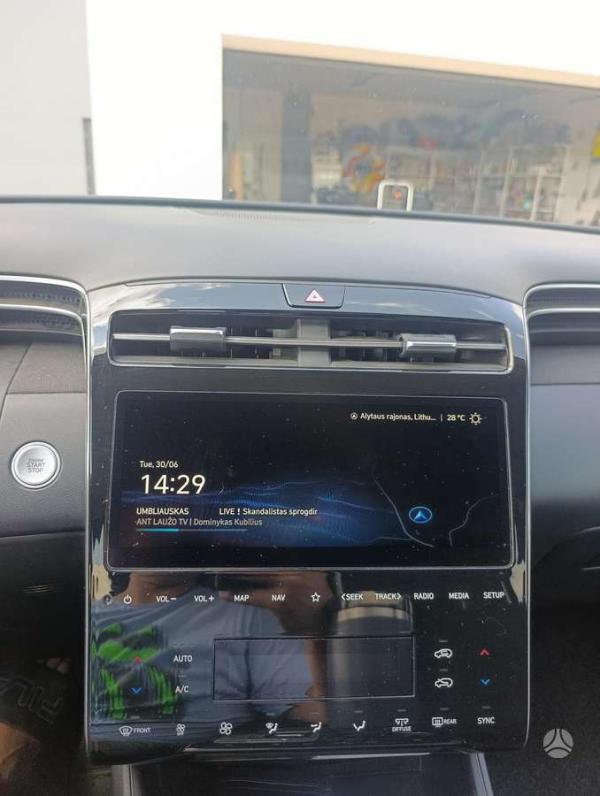 Hyundai Tucson 2022 in Alytus, with an engine capacity of 1.60 L and mileage of 106 thousand km for 22500 €, photo 7 on AUTOMOTO.COM.LV