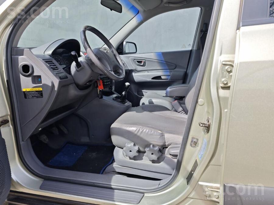 Зеленый Хендай Туксон 2005 в Огре, объемом двигателя 2.00 л и пробегом 166 тыс. км за 3750 €, фото 8 на AUTOMOTO.COM.LV