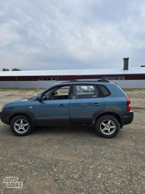 Zaļš Hyundai Tucson 2005 Kupiškis, ar dzinēja tilpumu 2.70 L un nobraukumu 293 tūkst. km par 2450 €, foto 9 vietnē AUTOMOTO.COM.LV