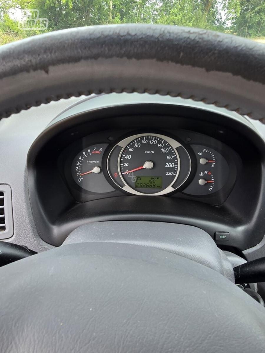 Zaļš Hyundai Tucson 2005 Kupiškis, ar dzinēja tilpumu 2.70 L un nobraukumu 293 tūkst. km par 2450 €, foto 17 vietnē AUTOMOTO.COM.LV