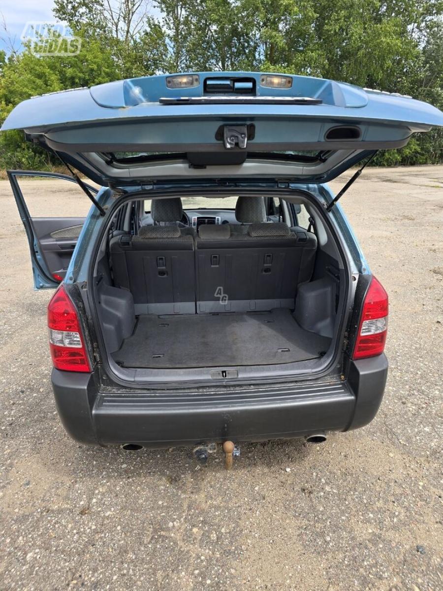 Zaļš Hyundai Tucson 2005 Kupiškis, ar dzinēja tilpumu 2.70 L un nobraukumu 293 tūkst. km par 2450 €, foto 19 vietnē AUTOMOTO.COM.LV