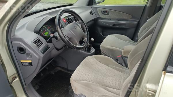 Zaļš Hyundai Tucson 2005 Rīga, ar dzinēja tilpumu 2.00 L un nobraukumu 324 tūkst. km par 1789 €, foto 6 vietnē AUTOMOTO.COM.LV