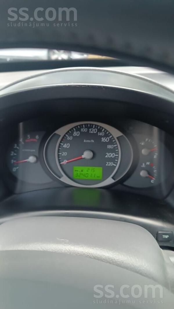 Zaļš Hyundai Tucson 2005 Rīga, ar dzinēja tilpumu 2.00 L un nobraukumu 324 tūkst. km par 1789 €, foto 10 vietnē AUTOMOTO.COM.LV
