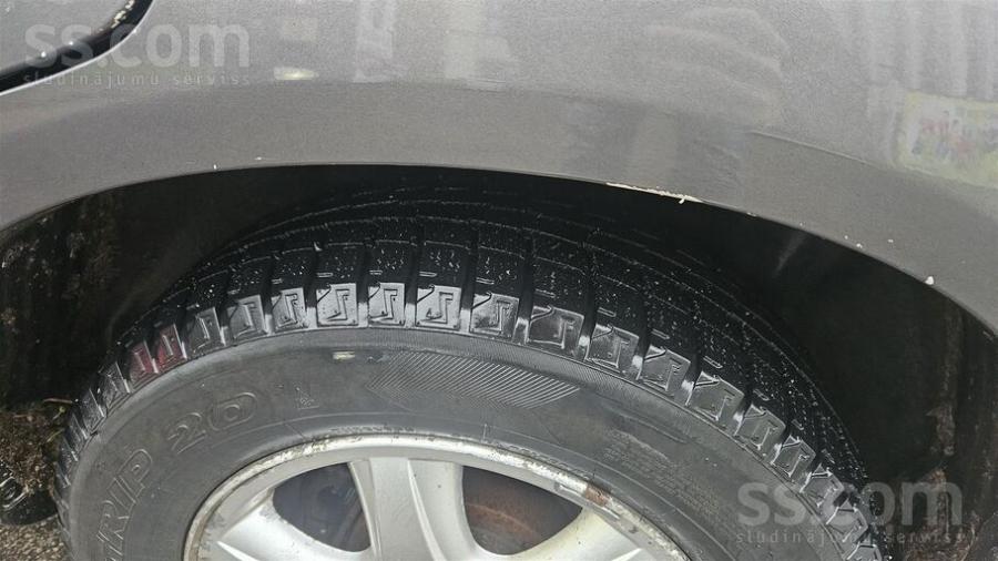 Zaļš Hyundai Tucson 2006 Jēkabpils, ar dzinēja tilpumu 2.00 L un nobraukumu 344 tūkst. km par 1400 €, foto 10 vietnē AUTOMOTO.COM.LV