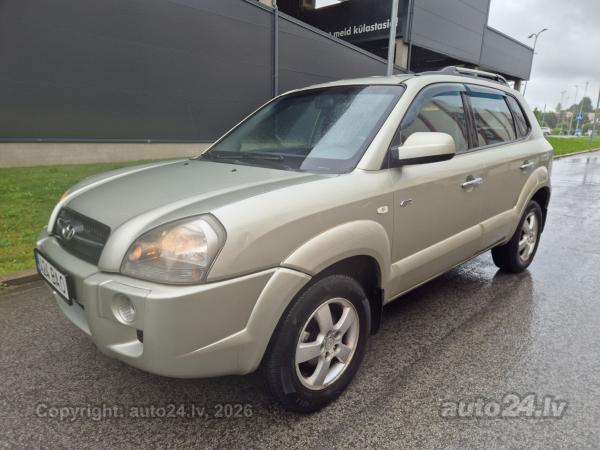 Green Hyundai Tucson 2007 in Tallinn, with an engine capacity of 2.00 L and mileage of 199 thousand km for 1999 €, photo 4 on AUTOMOTO.COM.LV