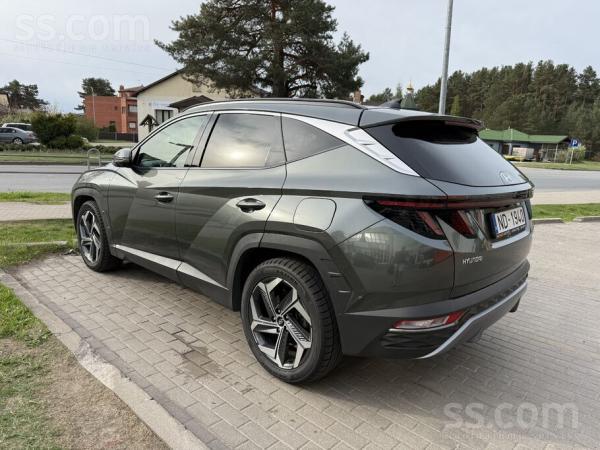 Зеленый Хендай Туксон 2021 в Рига, объемом двигателя 1.60 л и пробегом 85 тыс. км за 21000 €, фото 3 на AUTOMOTO.COM.LV
