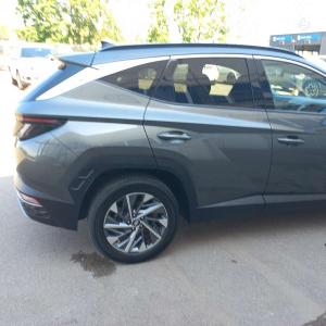 Zaļš Hyundai Tucson 2021 Panevēža, ar dzinēja tilpumu 1.60 L un nobraukumu 182 tūkst. km par 15700 €, foto 14 vietnē AUTOMOTO.COM.LV