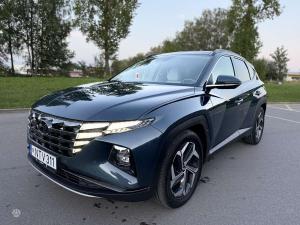 Green Hyundai Tucson 2021 in Vilnius, with an engine capacity of 1.60 L and mileage of 63 thousand km for 18900 €, photo 5 on AUTOMOTO.COM.LV