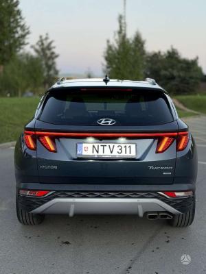 Green Hyundai Tucson 2021 in Vilnius, with an engine capacity of 1.60 L and mileage of 63 thousand km for 18900 €, photo 9 on AUTOMOTO.COM.LV
