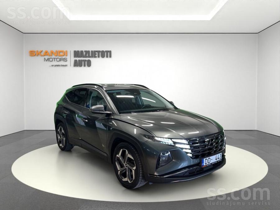 Green Hyundai Tucson 2021 in Riga, with an engine capacity of 1.60 L and mileage of 144 thousand km for 19790 €, photo 9 on AUTOMOTO.COM.LV