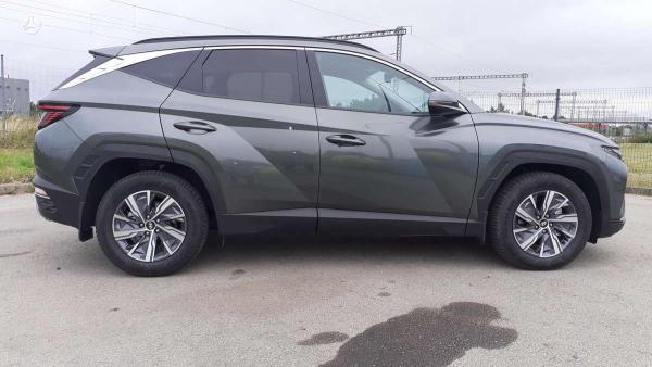 Zaļš Hyundai Tucson 2022 Telšiai, ar dzinēja tilpumu 1.60 L un nobraukumu 158 tūkst. km par 22950 €, foto 8 vietnē AUTOMOTO.COM.LV