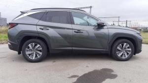 Green Hyundai Tucson 2022 in Telschi, with an engine capacity of 1.60 L and mileage of 158 thousand km for 22950 €, photo 9 on AUTOMOTO.COM.LV