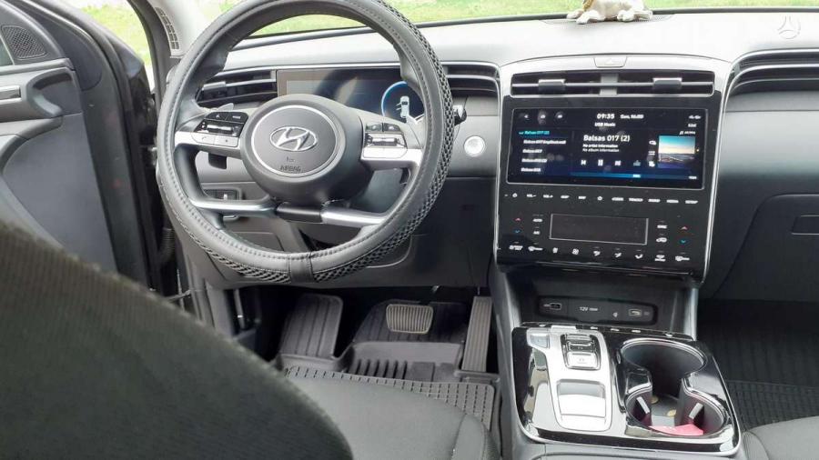 Green Hyundai Tucson 2022 in Telschi, with an engine capacity of 1.60 L and mileage of 158 thousand km for 22950 €, photo 10 on AUTOMOTO.COM.LV