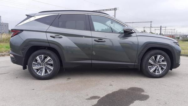 Hyundai Tucson 2022 Telšiai vietnē Zaļš Hyundai Tucson 2022 Telšiai, ar dzinēja tilpumu 1.60 L un nobraukumu 158 tūkst. km par 21500 €, foto 9 vietnē AUTOMOTO.COM.LV