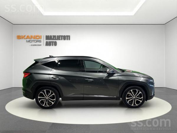 Zaļš Hyundai Tucson 2023 Rīga, ar dzinēja tilpumu 1.60 L un nobraukumu 78 tūkst. km par 23490 €, foto 8 vietnē AUTOMOTO.COM.LV