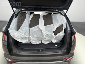 Zaļš Hyundai Tucson 2024 Rīga, ar dzinēja tilpumu 1.60 L un nobraukumu 33 tūkst. km par 25490 €, foto 18 vietnē AUTOMOTO.COM.LV