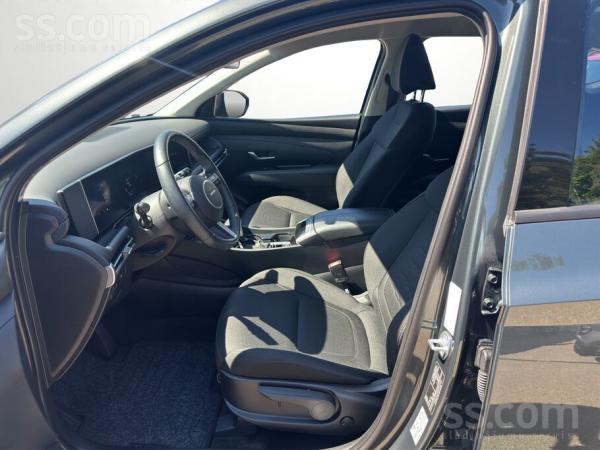 Zaļš Hyundai Tucson 2025 Rīga, ar dzinēja tilpumu 1.60 L un nobraukumu 12 tūkst. km par 32990 €, foto 9 vietnē AUTOMOTO.COM.LV