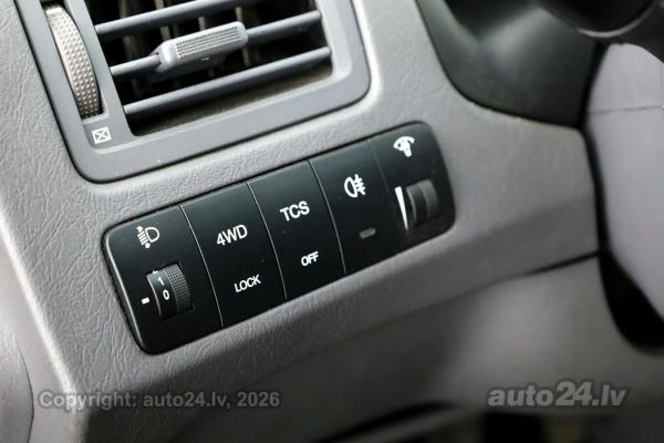 Pelēks Hyundai Tucson 2005 Tallina, ar dzinēja tilpumu 2.00 L un nobraukumu 179 tūkst. km par 1999 €, foto 8 vietnē AUTOMOTO.COM.LV