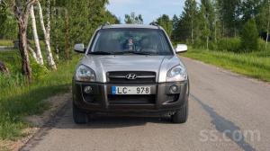 Pelēks Hyundai Tucson 2005 Daugavpils, ar dzinēja tilpumu 2.00 L un nobraukumu 315 tūkst. km par 3000 €, foto 8 vietnē AUTOMOTO.COM.LV
