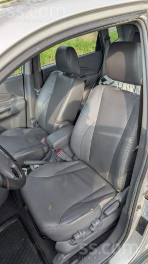 Pelēks Hyundai Tucson 2005 Daugavpils, ar dzinēja tilpumu 2.00 L un nobraukumu 315 tūkst. km par 3000 €, foto 12 vietnē AUTOMOTO.COM.LV