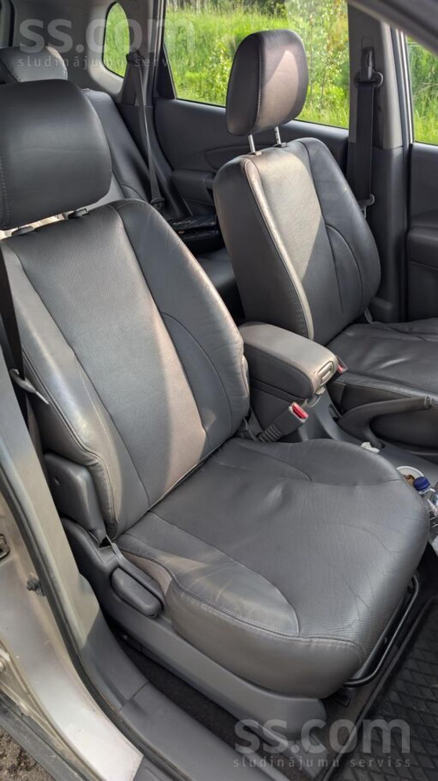 Pelēks Hyundai Tucson 2005 Daugavpils, ar dzinēja tilpumu 2.00 L un nobraukumu 315 tūkst. km par 3000 €, foto 13 vietnē AUTOMOTO.COM.LV