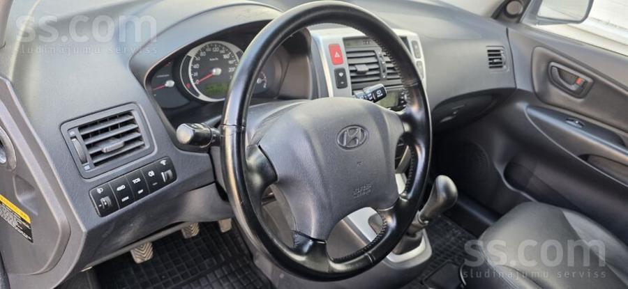 Pelēks Hyundai Tucson 2005 Rīga, ar dzinēja tilpumu 2.00 L un nobraukumu 145 tūkst. km par 3995 €, foto 14 vietnē AUTOMOTO.COM.LV