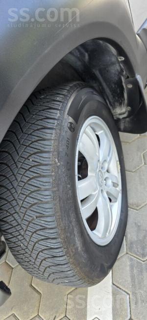 Pelēks Hyundai Tucson 2005 Rīga, ar dzinēja tilpumu 2.00 L un nobraukumu 145 tūkst. km par 3995 €, foto 26 vietnē AUTOMOTO.COM.LV