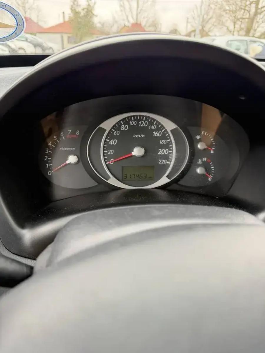 Pelēks Hyundai Tucson 2006 Ventspils, ar dzinēja tilpumu 2.00 L un nobraukumu 317 tūkst. km par 1550 €, foto 11 vietnē AUTOMOTO.COM.LV
