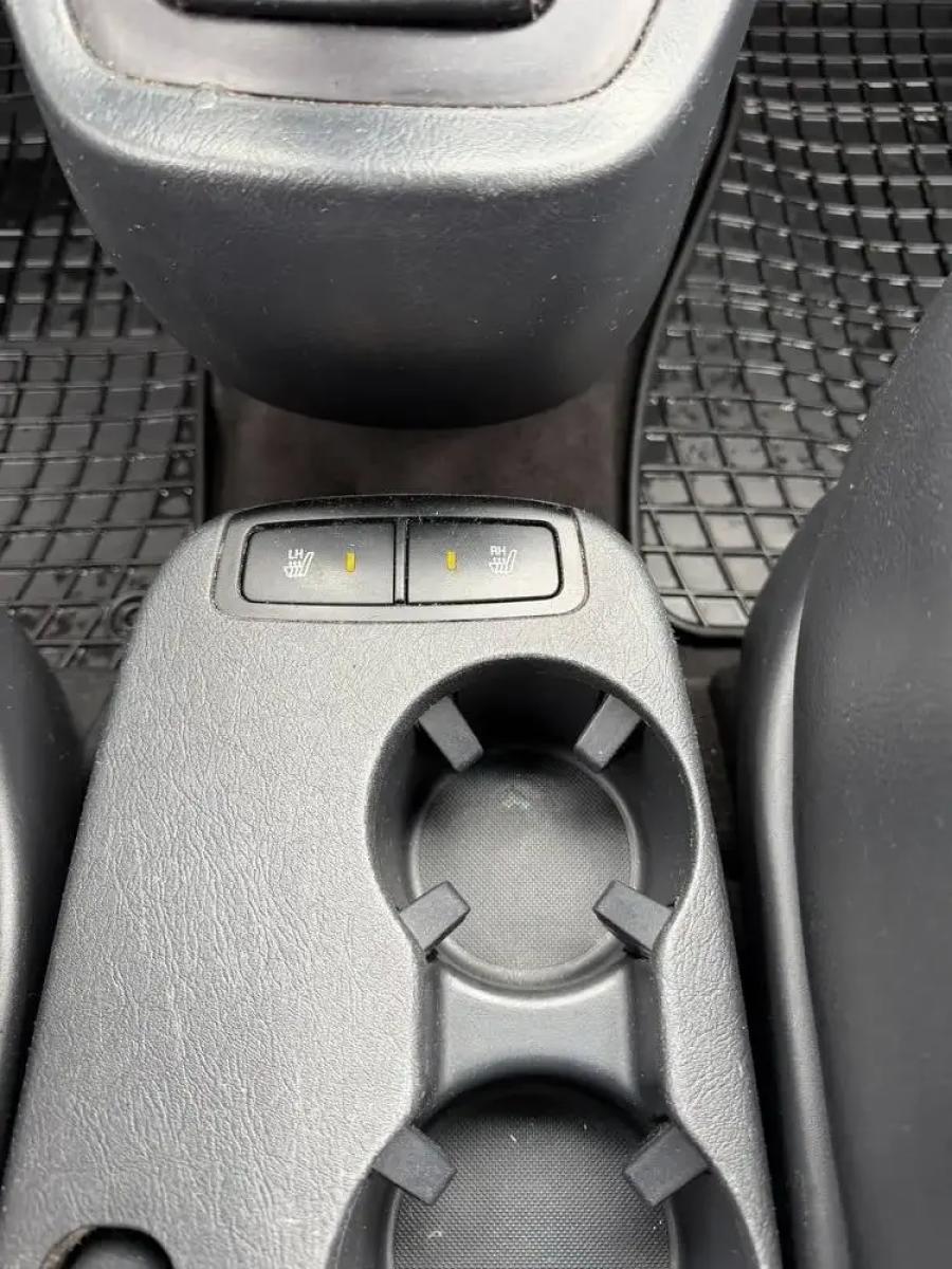 Pelēks Hyundai Tucson 2006 Ventspils, ar dzinēja tilpumu 2.00 L un nobraukumu 317 tūkst. km par 1550 €, foto 17 vietnē AUTOMOTO.COM.LV
