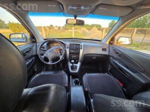 Pelēks Hyundai Tucson 2006 Bauska, ar dzinēja tilpumu 2.00 L un nobraukumu 318 tūkst. km par 1550 €, foto 9 vietnē AUTOMOTO.COM.LV