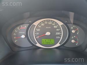 Pelēks Hyundai Tucson 2006 Bauska, ar dzinēja tilpumu 2.00 L un nobraukumu 318 tūkst. km par 1550 €, foto 11 vietnē AUTOMOTO.COM.LV