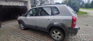 Grey Hyundai Tucson 2006 in Riga, with an engine capacity of 2.00 L and mileage of 300 thousand km for 650 €, photo 3 on AUTOMOTO.COM.LV