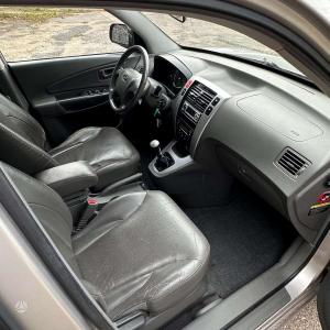 Pelēks Hyundai Tucson 2006 Molėtai, ar dzinēja tilpumu 1.99 L un nobraukumu 274 tūkst. km par 2500 €, foto 11 vietnē AUTOMOTO.COM.LV